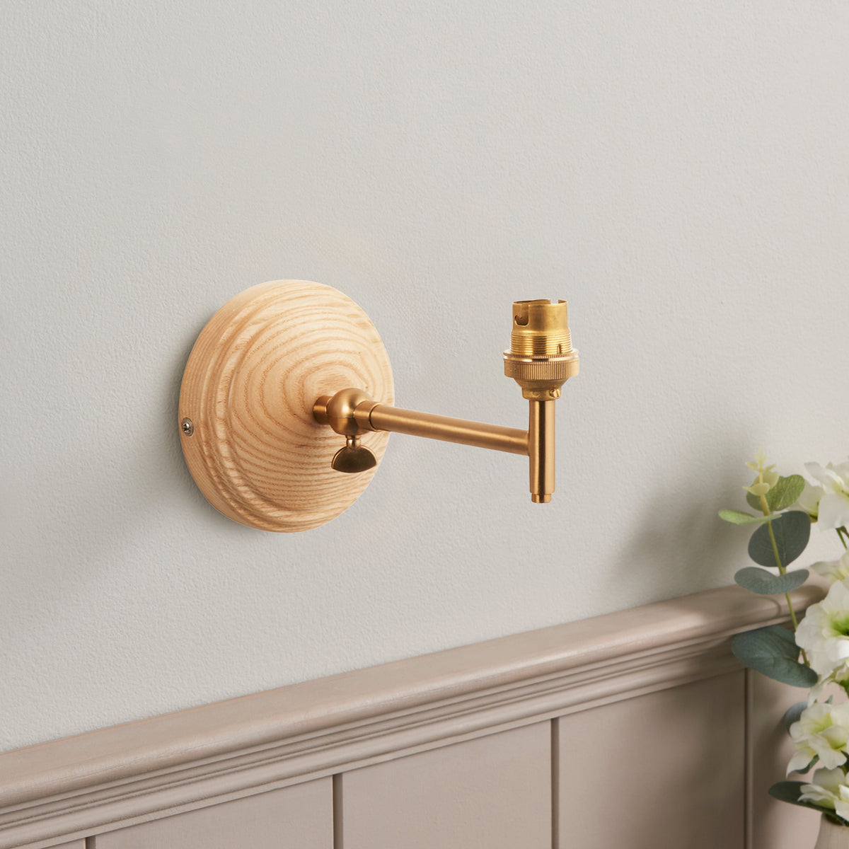 Endon Wood Wing Wall fitting Ash wood & brushed aged brass plate – Amos ...