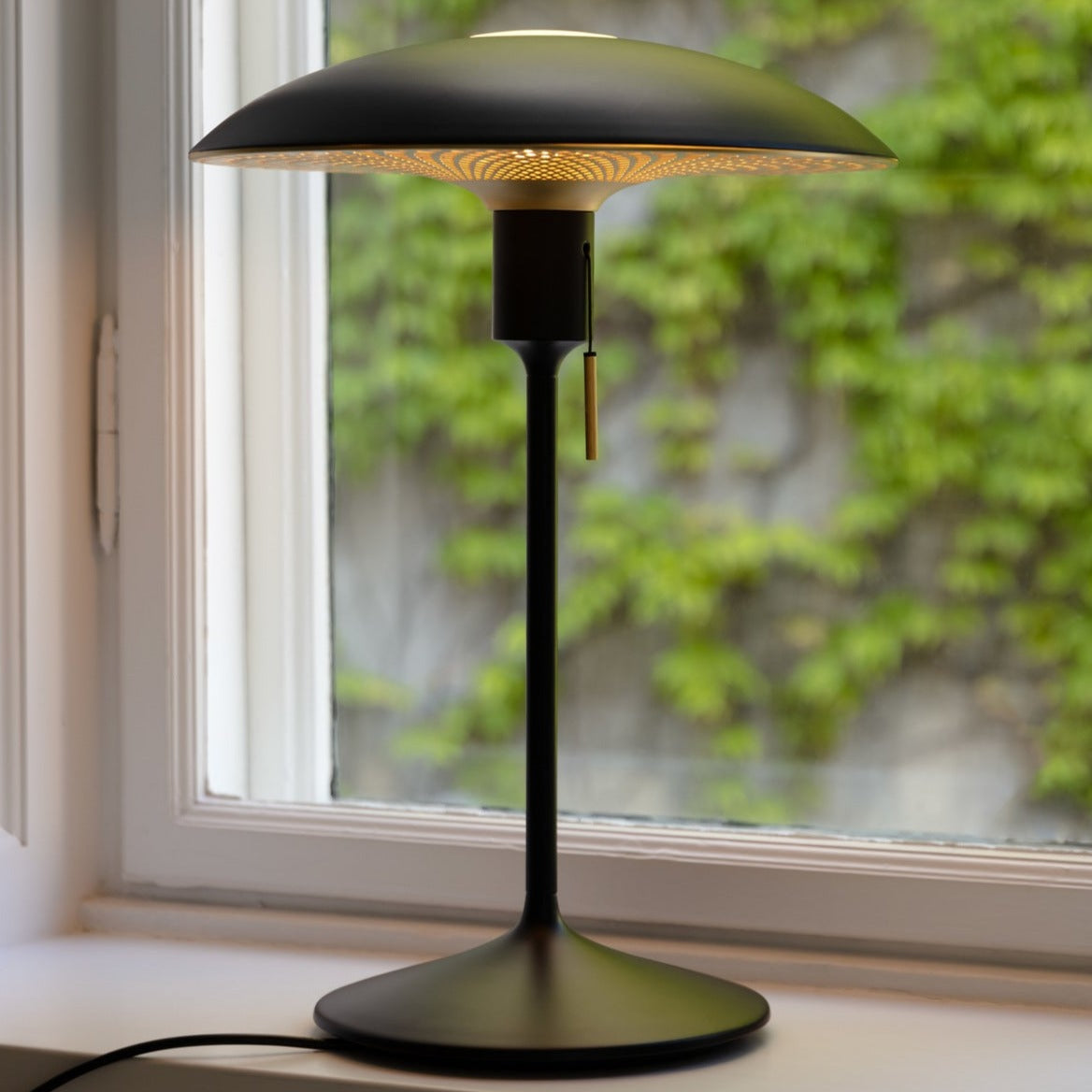 Umage Manta Ray Black & Brass Table Lamp – Amos Lighting + Home